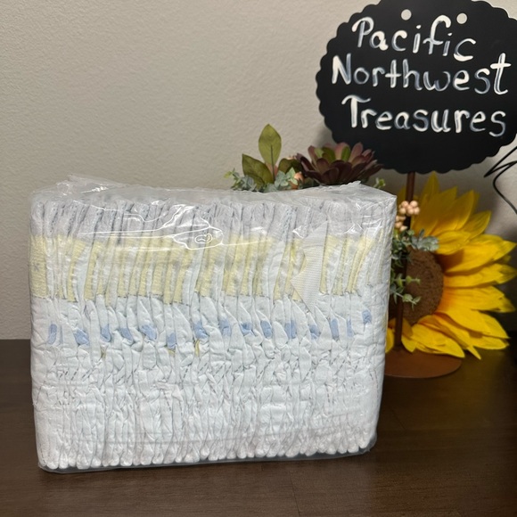 Pampers | Other | 2 Case Pampers Swaddlers Size 4 Diapers New 33 ...